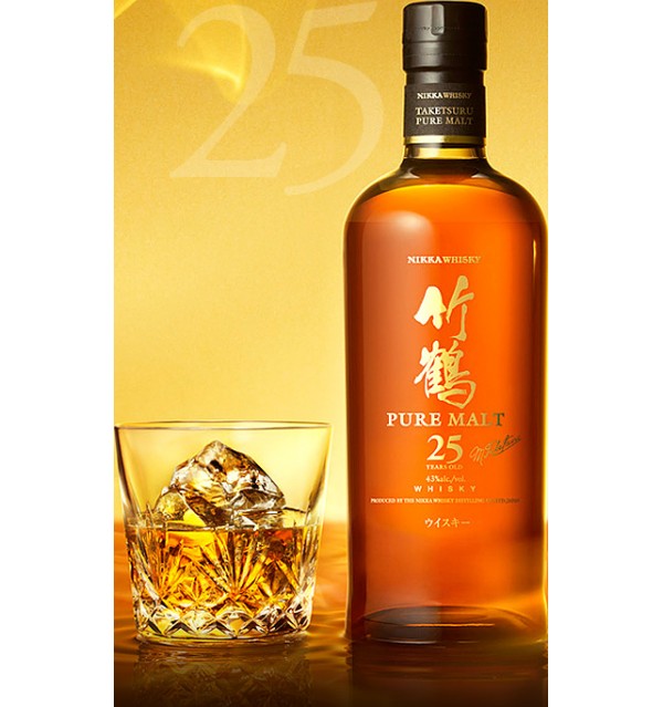 Nikka Whisky Taketsuru Pure Malt 25 Years Old 70cl